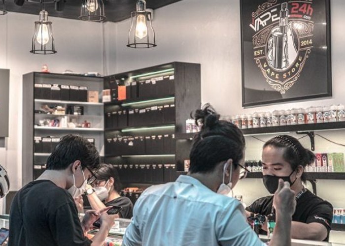 Top 5 địa chỉ bán tinh dầu vape chính hãng và kinh nghiệm chọn cửa hàng